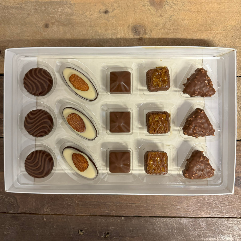 15x Simply Swiss Assorted Chocolates (1 Box of 15 Chocs) & Low Price ...
