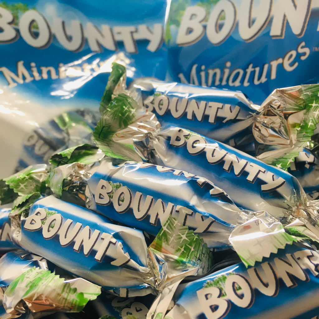 1/2 Kilo of Bounty Miniatures (4 Bags of 150g) & Low Price Foods Ltd